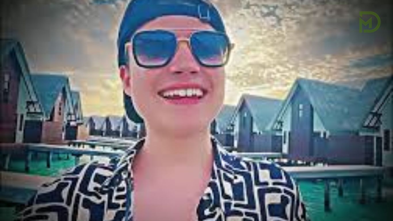 Wie alt ist Lumexx wirklich? Alles, was du über den beliebten YouTuber in 2023 wissen musst ...